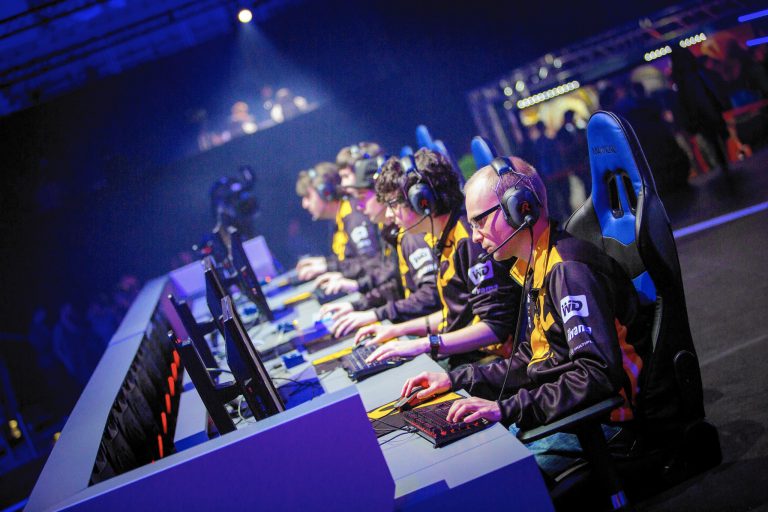 eSports, ce phénomène encore méconnu du grand public - Socialize Magazine