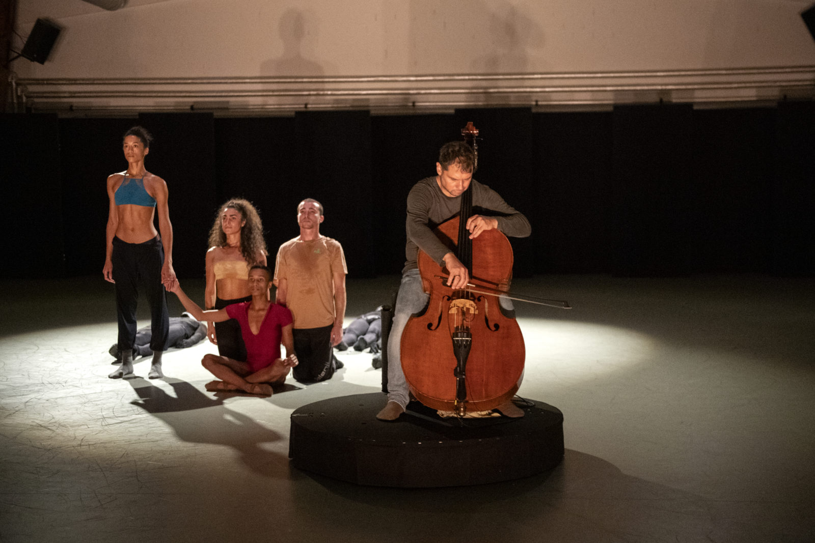 De retour à l’Opéra, le Béjart Ballet Lausanne présente Basso Continuum ...